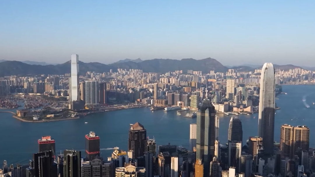 本港去年第四季GDP預估增2.4% 全年增長2.5%｜本地｜商業電台 881903