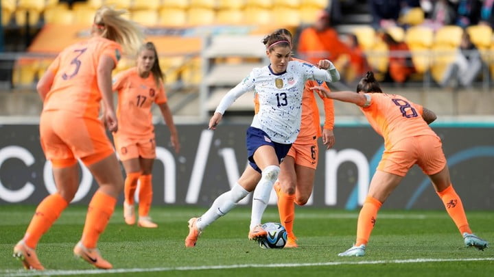 女足世界盃丨美國被荷蘭迫和1比1｜體育｜商業電台 881903
