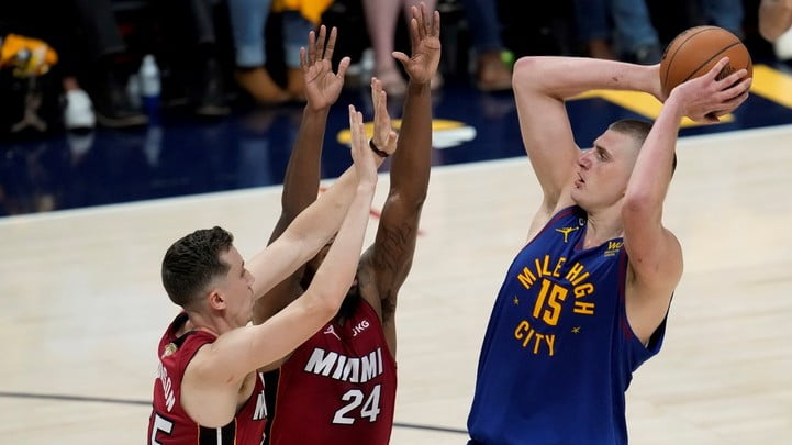 NBA總決賽丨金塊挫熱火 領先場數1比0｜體育｜商業電台 881903