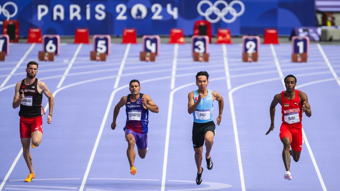 巴黎奧運丨男子100米短跑 刁俊稀預賽小組第4名過終點｜本地｜商業電台 881903