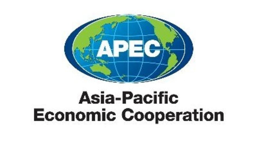 李家超：正等候邀請出席APEC會議｜本地｜商業電台 881903