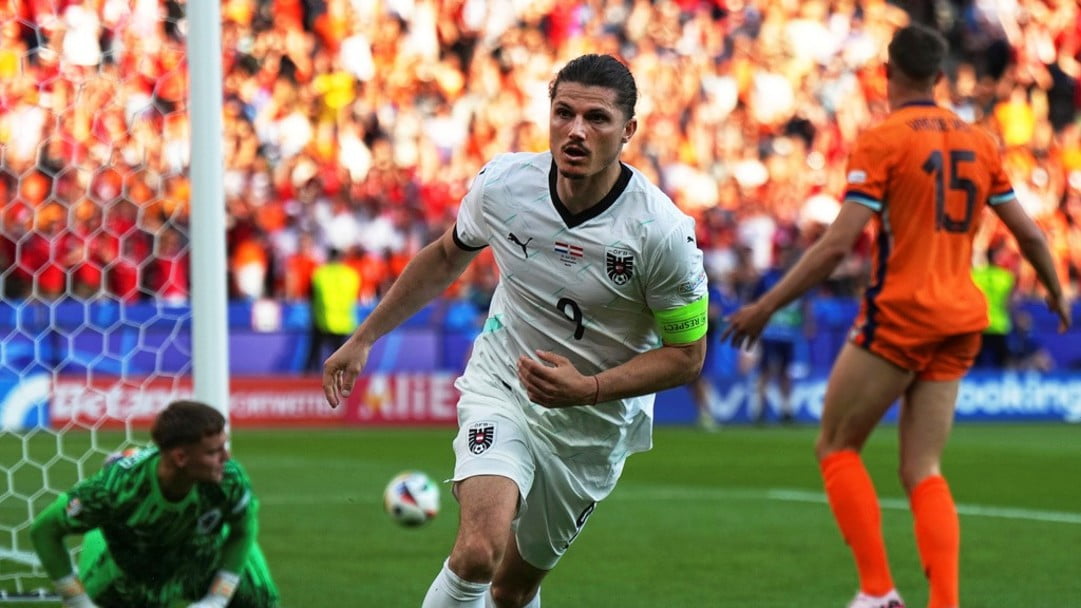 歐國盃｜奧地利3:2挫荷蘭首名出線 法國賽和波蘭仍晉級｜體育｜商業電台 881903