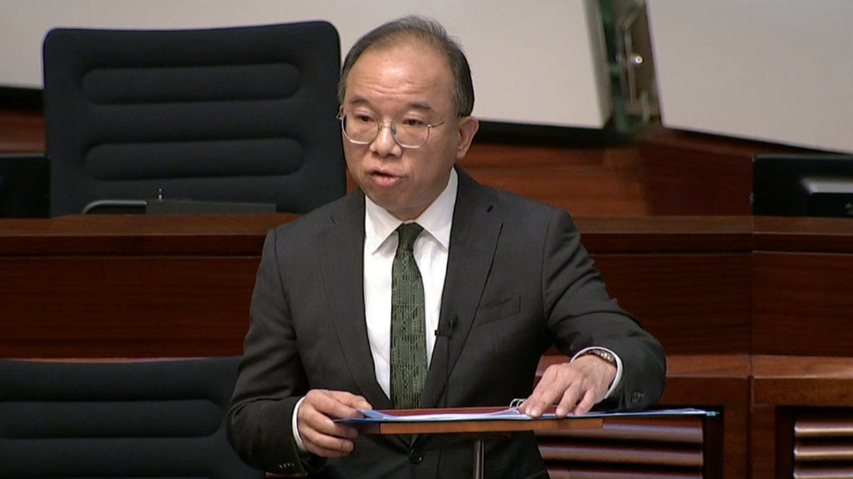 曾國衞：正規劃明年立法會換屆選舉流程｜本地｜商業電台 881903