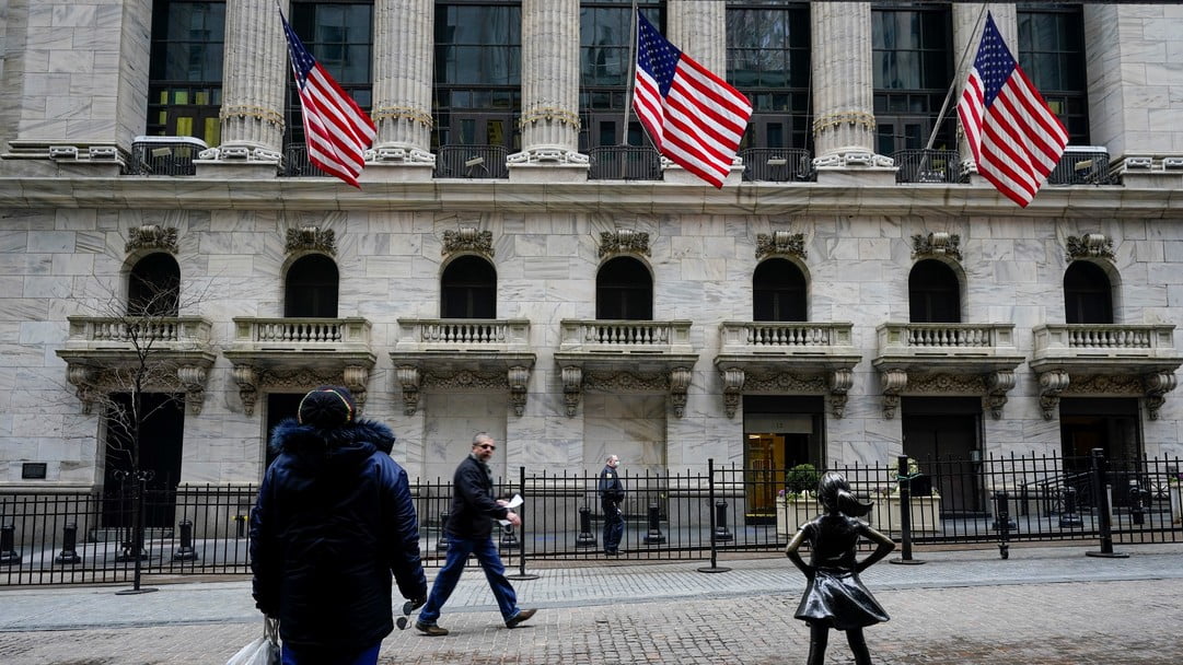 美股初段個別發展｜財經｜商業電台 881903