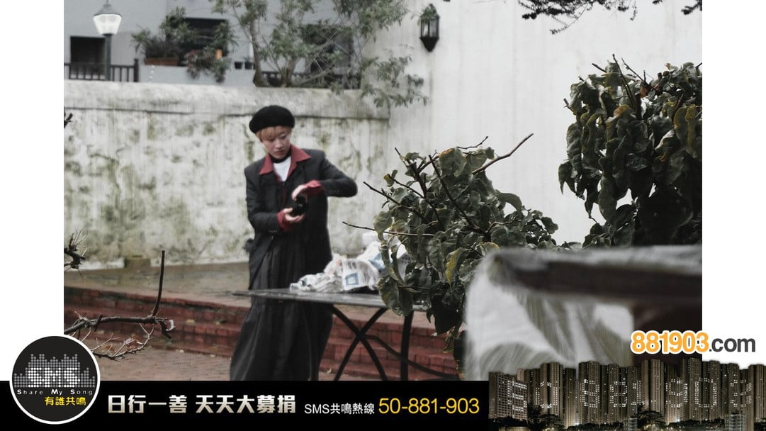 Natalie isdoingokay 18歲開始以兼職演唱會助理嘅身份參與巡迴演出｜有誰共鳴｜商業電台 881903