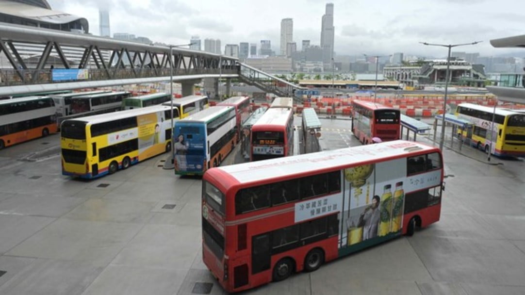 3間巴士公司獲准加價 九巴加4.3% 城巴加7.5%｜本地｜商業電台 881903