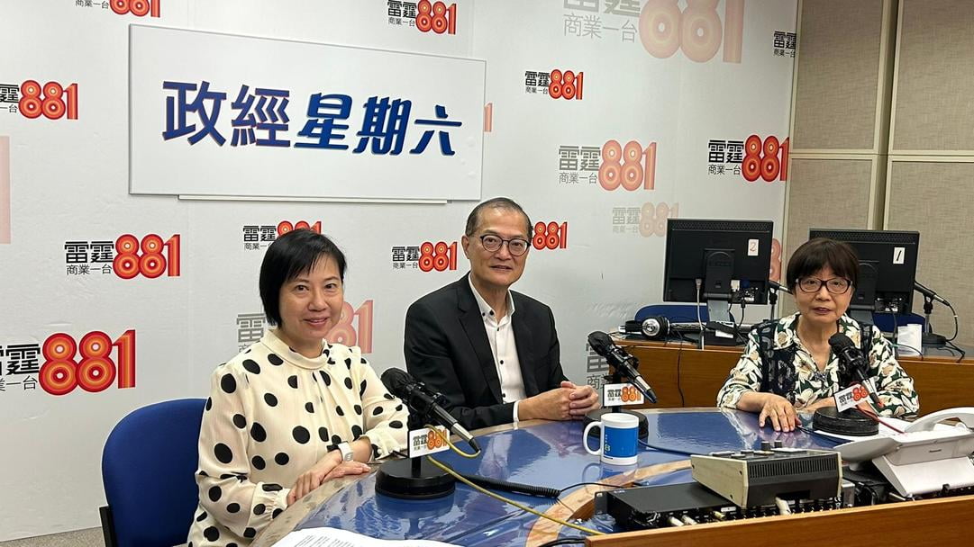 盧寵茂：加煙稅有成效 不應強調食煙是權利｜本地｜商業電台 881903