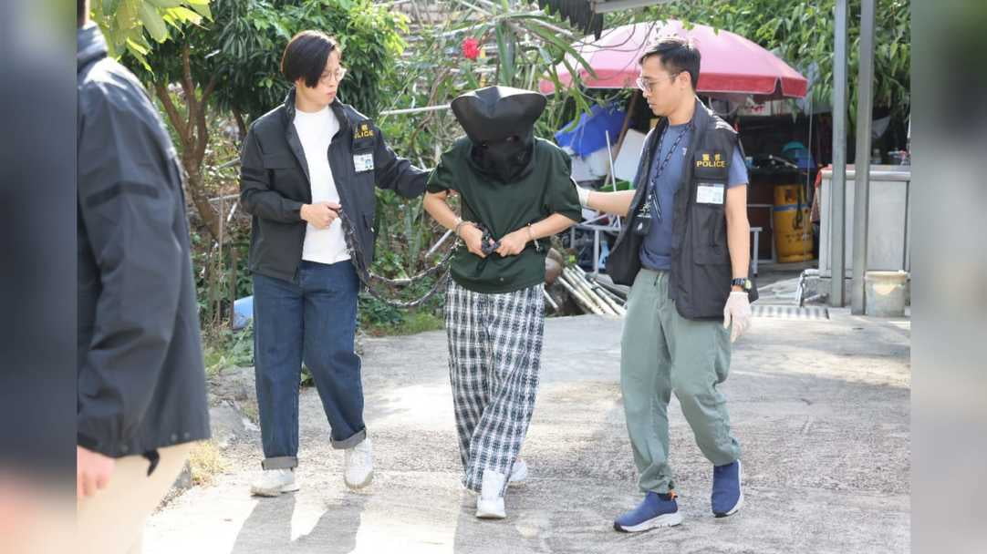 大埔寨乪村命案 死者52歲妻子被控謀殺明提堂｜本地｜商業電台 881903