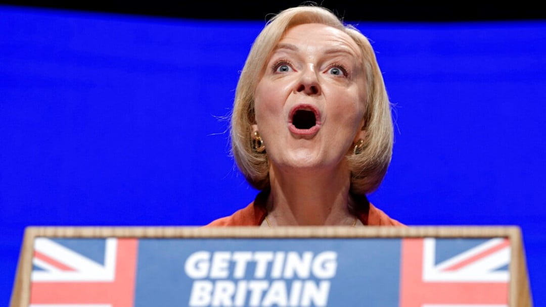 惠譽調低英國評級展望 由穩定改為負面｜國際｜商業電台 881903