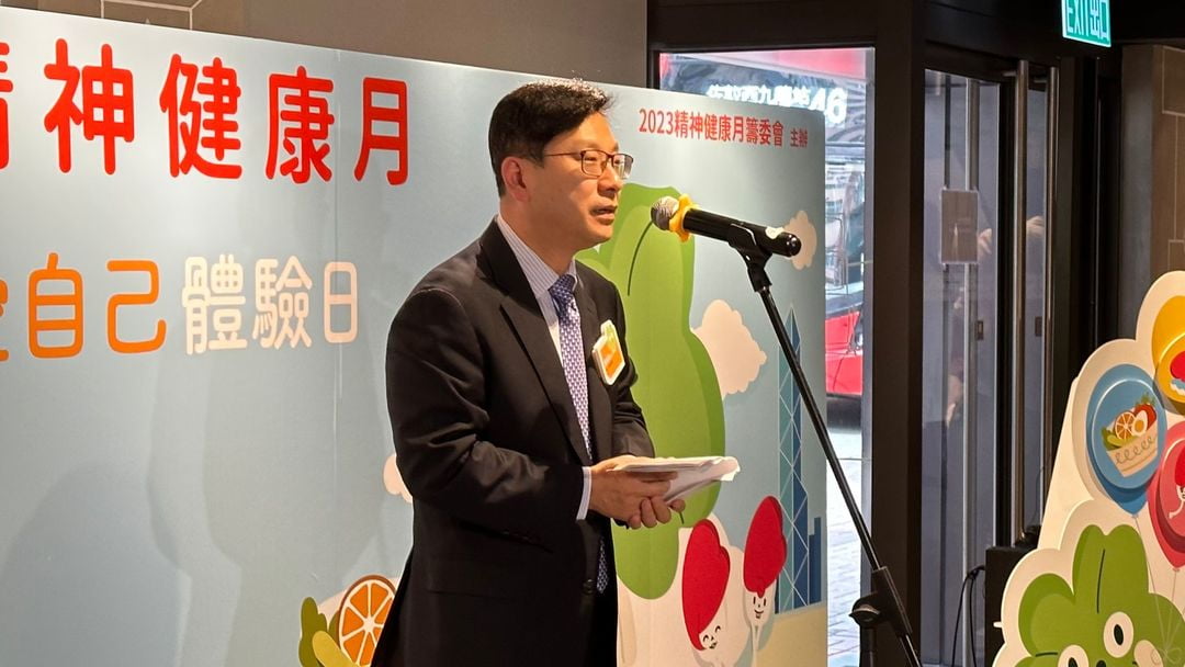 孫玉菡：照顧者支援專線接獲約2400個來電｜本地｜商業電台 881903