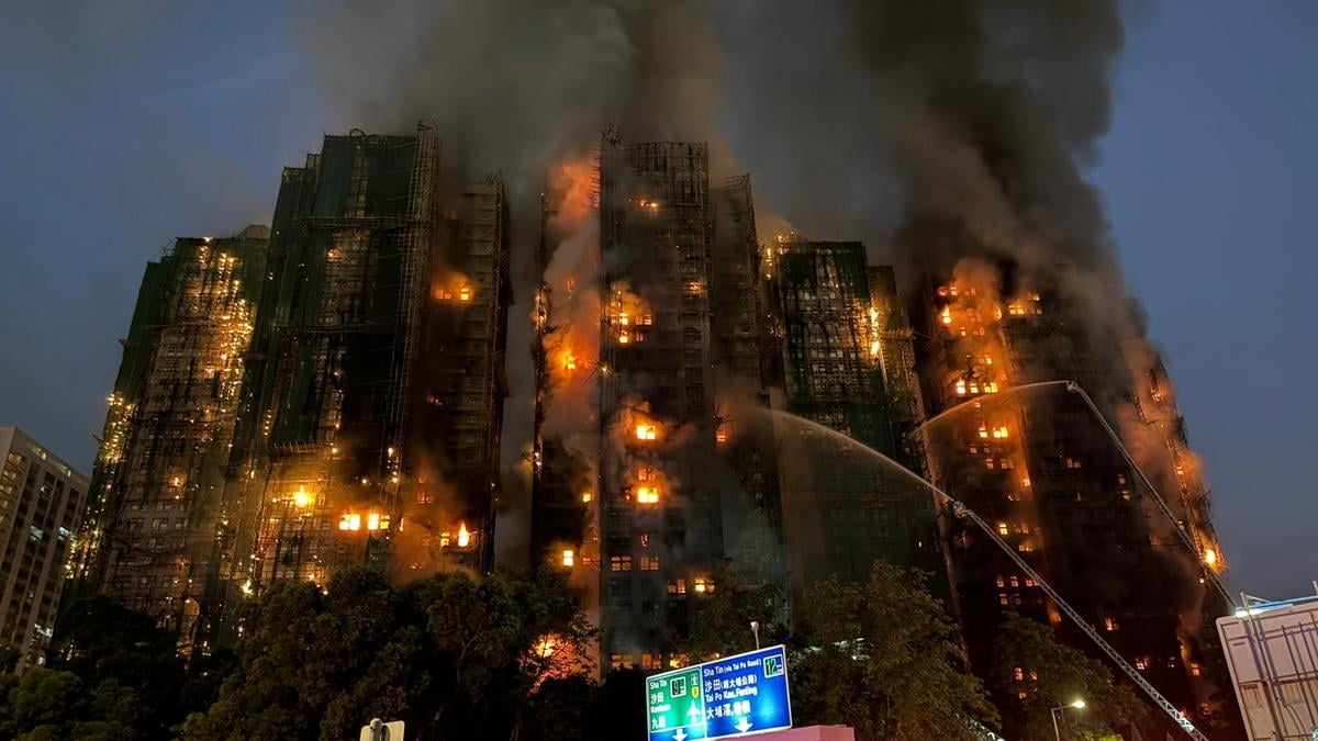 宏福苑5級火｜ 消息：12死16傷1消防殉職｜本地｜商業電台 881903