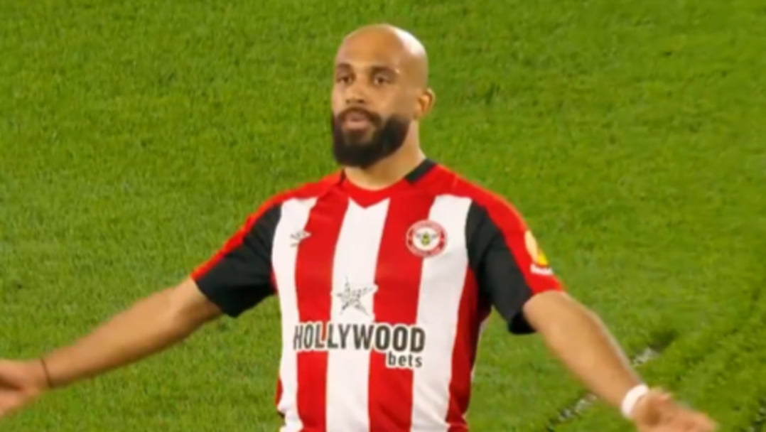 英媒指曼聯提出以逾6千萬英鎊 從賓福特羅致麥比奧莫｜體育｜商業電台 881903