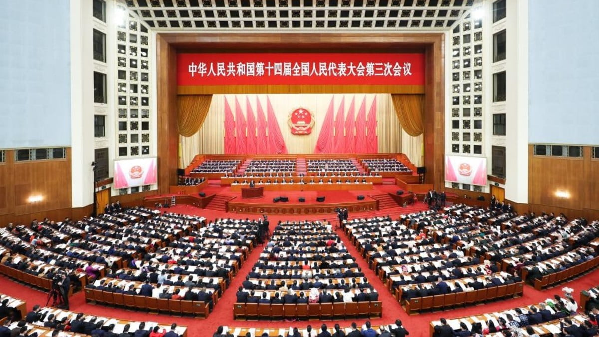 全國人大會議將於下午閉幕 港區人大代表通過兩項聯名提案｜本地｜商業電台 881903