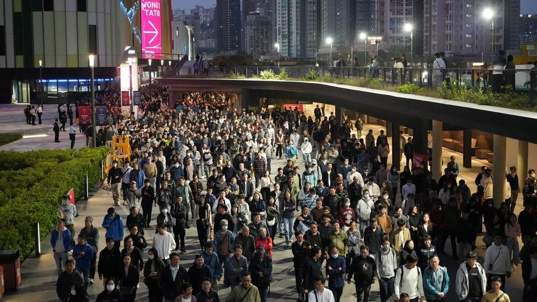 楊何蓓茵：明年初啟德主場館2場大型演練 有數萬位公務員參與｜本地｜商業電台 881903