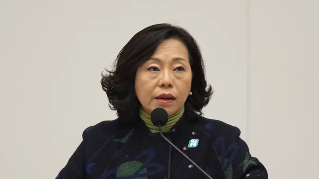 麥美娟：整理區議員工作報告後供市民查閲｜本地｜商業電台 881903