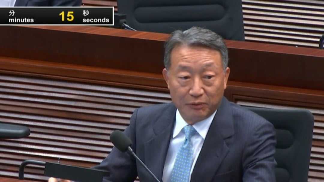 鄧炳強：加快處理免遣返聲請司法覆核｜本地｜商業電台 881903