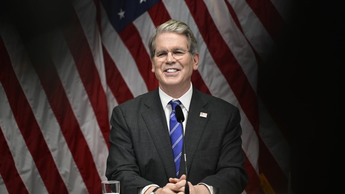 貝森特：關稅生效後產品價格無可避免會上升｜國際｜商業電台 881903