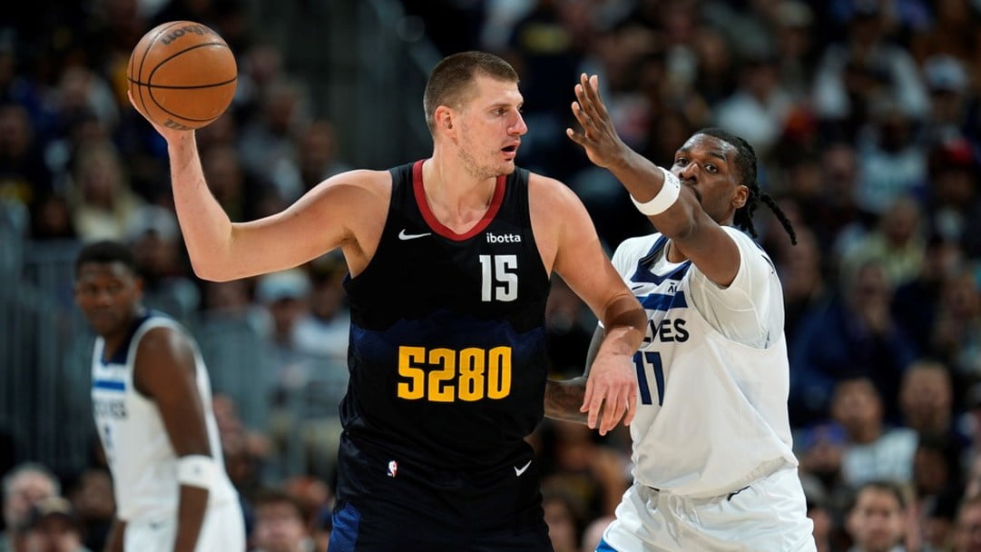 祖傑4季第3度榮膺NBA常規賽MVP｜體育｜商業電台 881903