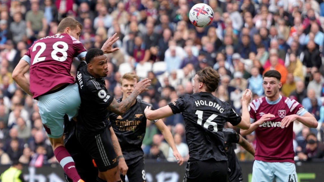 英超MVP丨阿仙奴作客被韋斯咸迫和2:2｜體育｜商業電台 881903