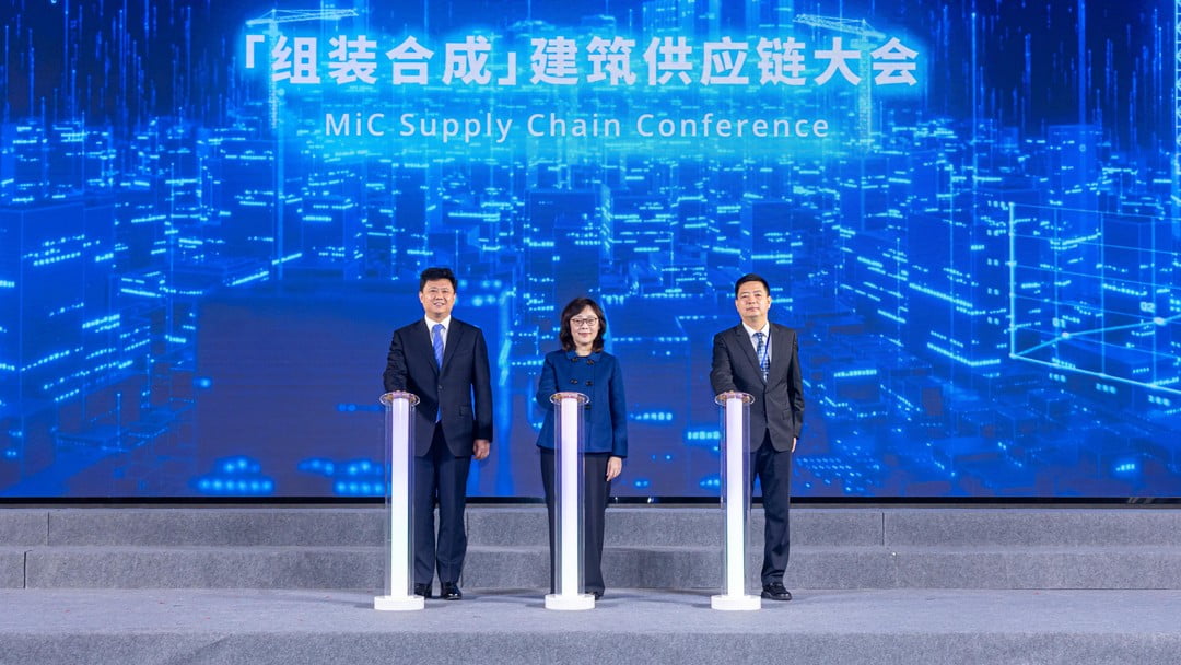 甯漢豪期望打造大灣區成組裝合成建築科技中心｜本地｜商業電台 881903