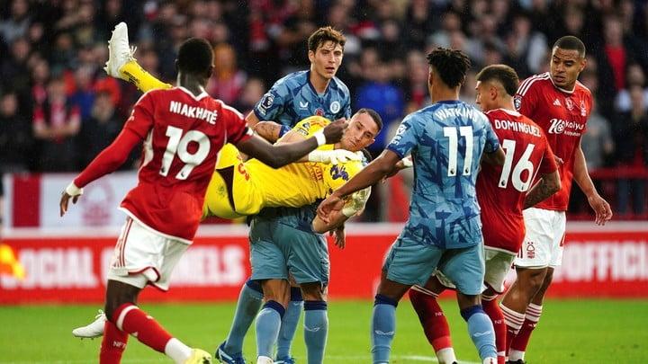 英超MVP丨諾定咸森林2:0阿士東維拉｜體育｜商業電台 881903