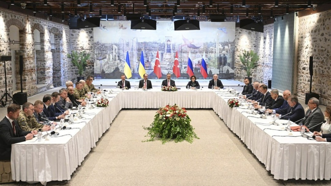 俄烏土耳其和談約兩小時結束 同意日內交換千名戰俘｜國際｜商業電台 881903