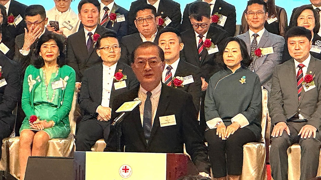 盧寵茂：醫療體系改革需多方面進行｜本地｜商業電台 881903