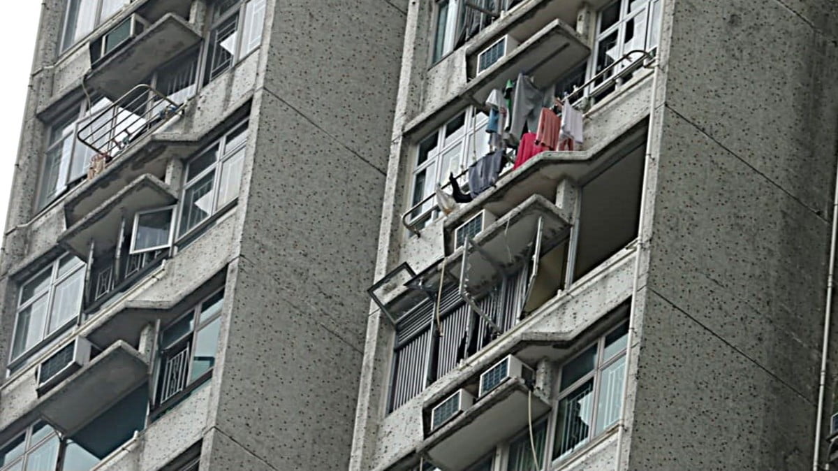 藍田興田邨上周煤氣爆炸 男戶主被捕獲准保釋｜本地｜商業電台 881903