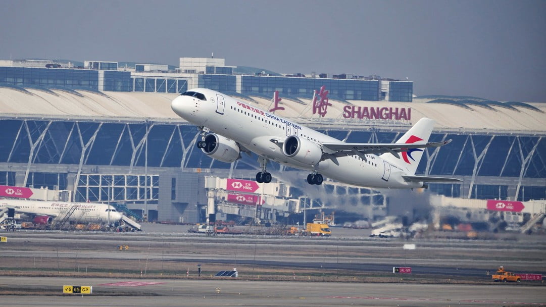 東航第5架C919大型客機 入列機隊｜兩岸｜商業電台 881903