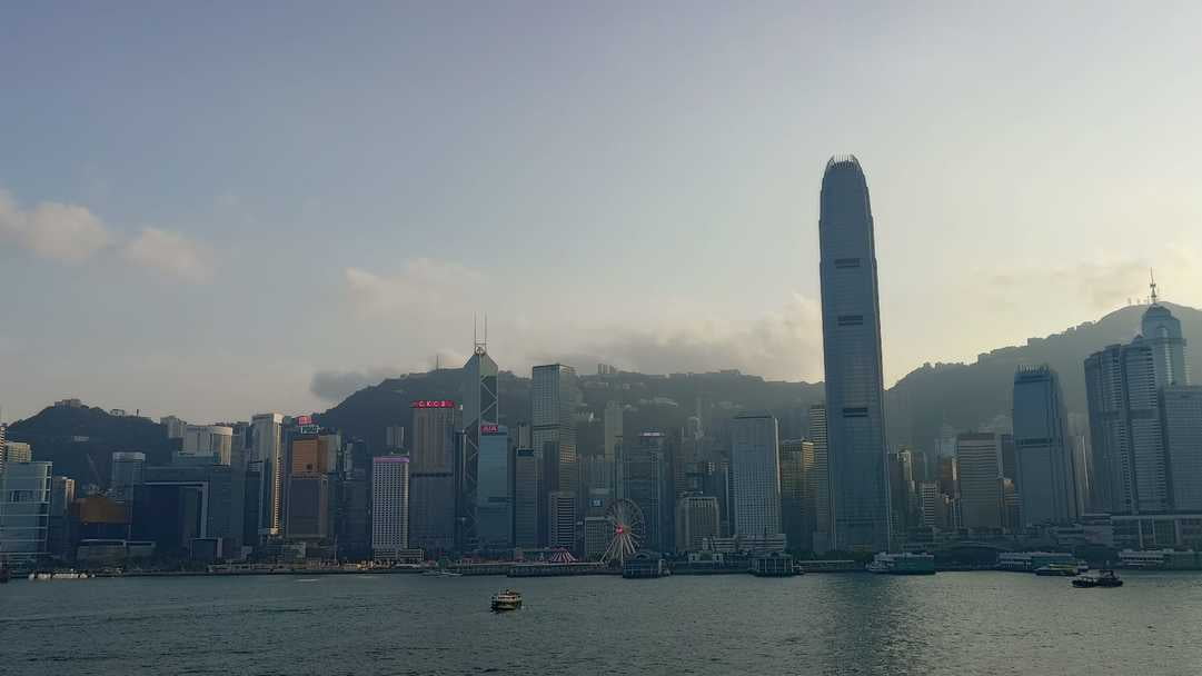 政府前經濟顧問︰經濟雖增長惟就業情況令人關注｜本地｜商業電台 881903