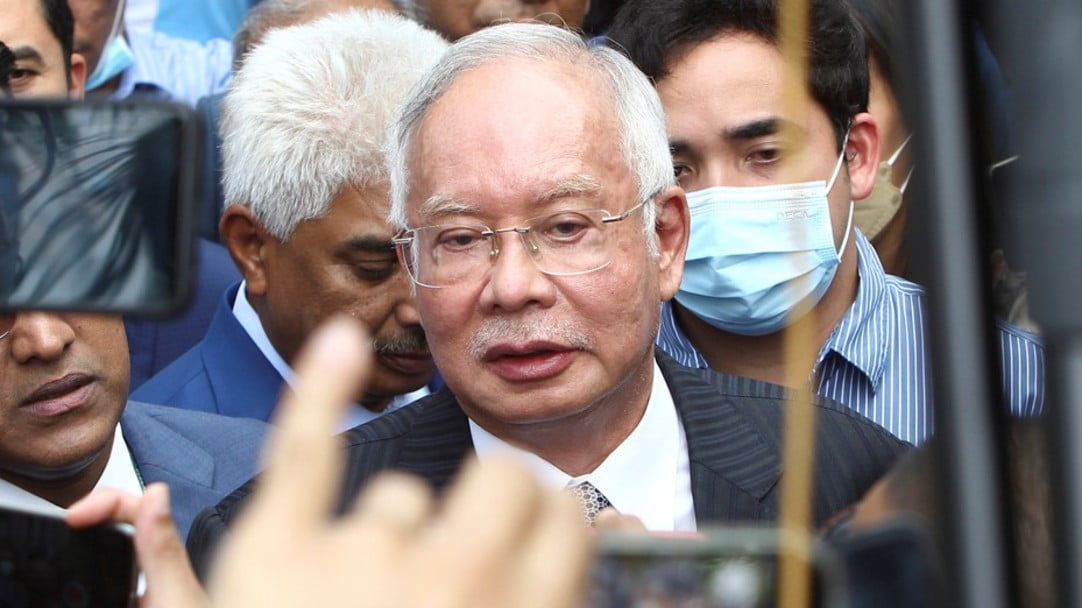 馬來西亞高院裁定納吉布 再涉一馬貪腐案25項表罪成立｜國際｜商業電台 881903