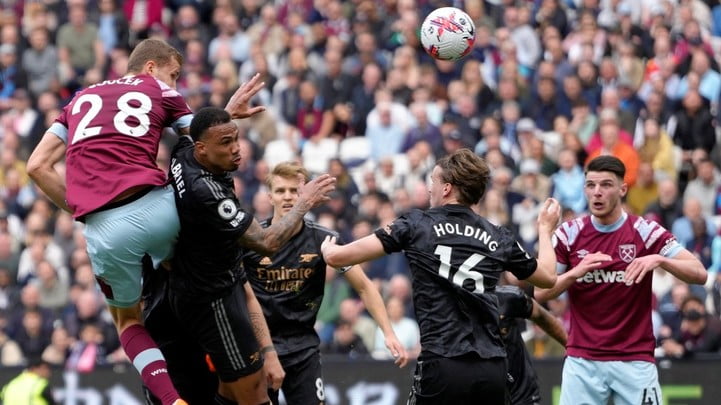 英超MVP丨阿仙奴作客被韋斯咸迫和2:2｜體育｜商業電台 881903