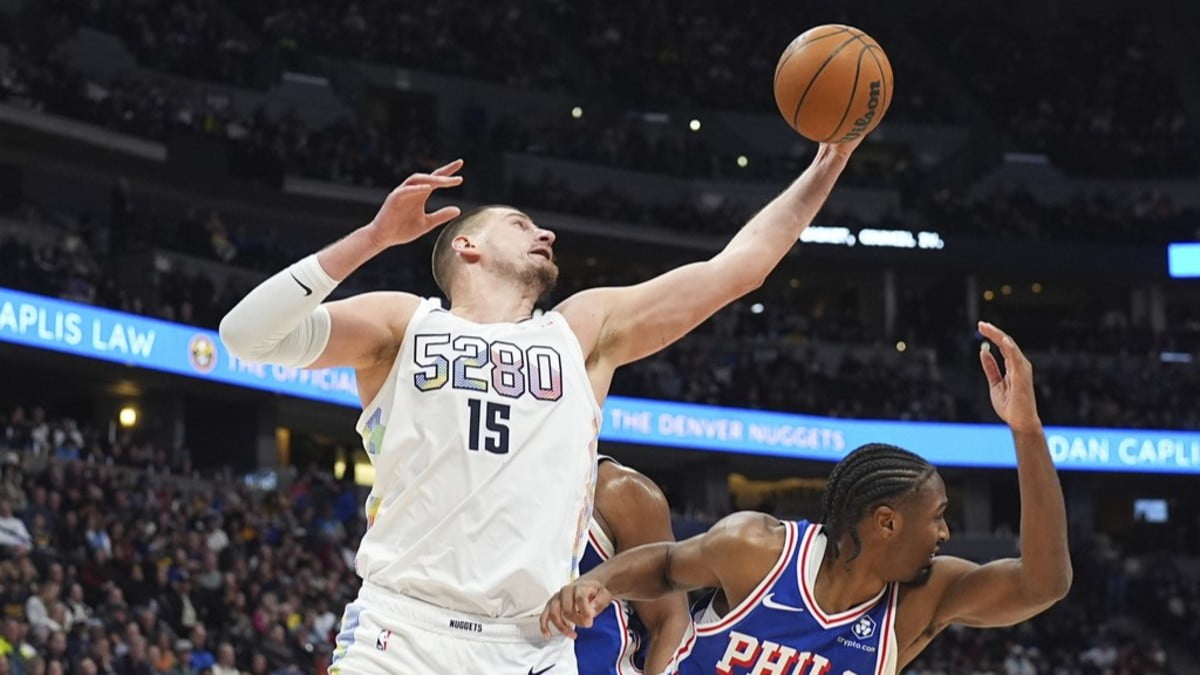 NBA丨金塊大勝76人 祖傑今季第19次「三雙」｜體育｜商業電台 881903