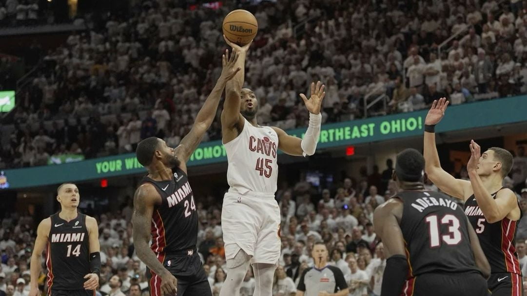 NBA季後賽丨騎士與塞爾特人均兩連勝 火箭追平勇士1:1｜體育｜商業電台 881903