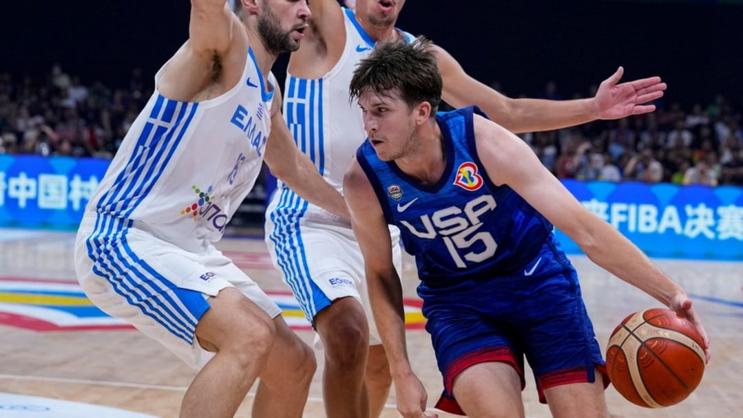 男籃世界盃丨美國贏希臘27分 2連勝提早晉級複賽｜體育｜商業電台 881903