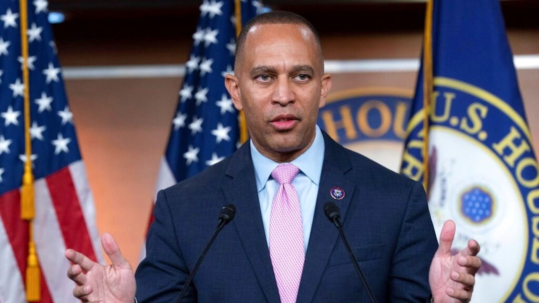 美國民主黨選出首位非裔黨團領袖 接替佩洛西｜國際｜商業電台 881903