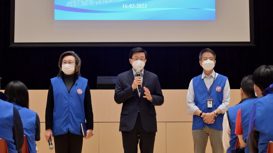 政府全動員演練模擬海嘯來襲疏散市民 李家超肯定表現｜本地｜商業電台 881903