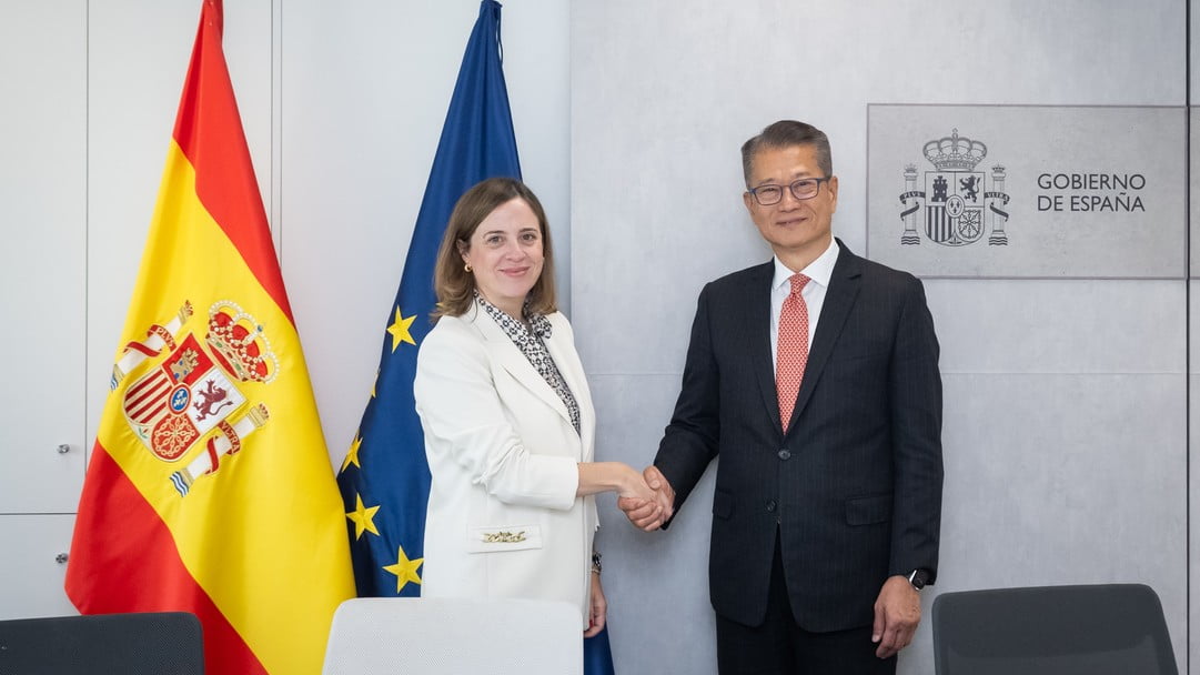 陳茂波晤西班牙貿易大臣 就推動兩地經貿合作交流｜本地｜商業電台 881903