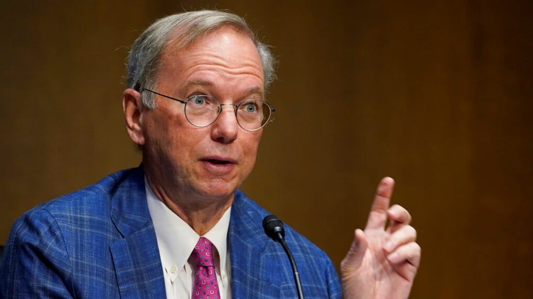 施密特：西方人工智能模型閉源將被中國領先｜財經｜商業電台 881903