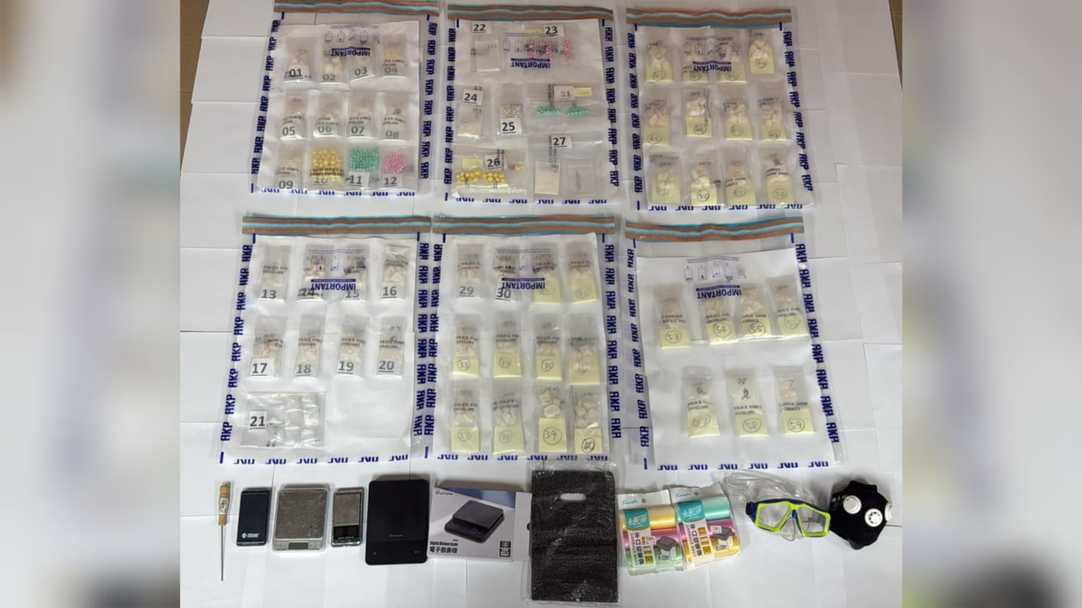 警方黃大仙檢150萬元毒品 拘捕一名男子｜本地｜商業電台 881903