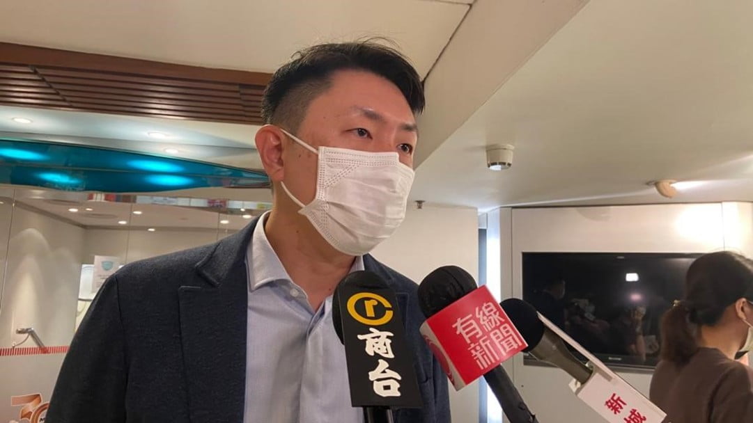 孔繁毅促長者盡快接種二價疫苗｜本地｜商業電台 881903