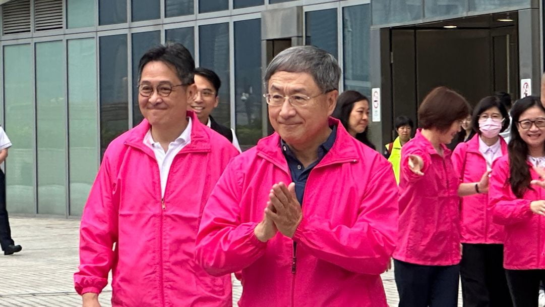 垃圾收費「先行先試」明實施 目標5至6月向立法會交代｜本地｜商業電台 881903